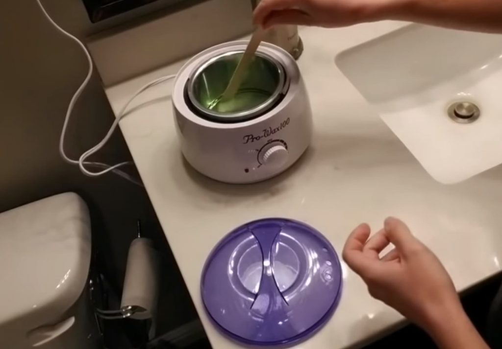 How To Heat Hard Wax: 3 Quick Ways You Should Know - HarlotBeauty